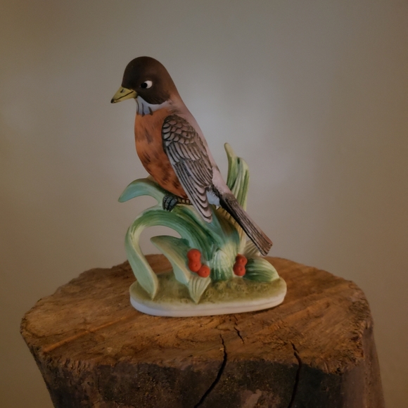 Lefton | Accents | Vintage Red Robin Figurine | Poshmark